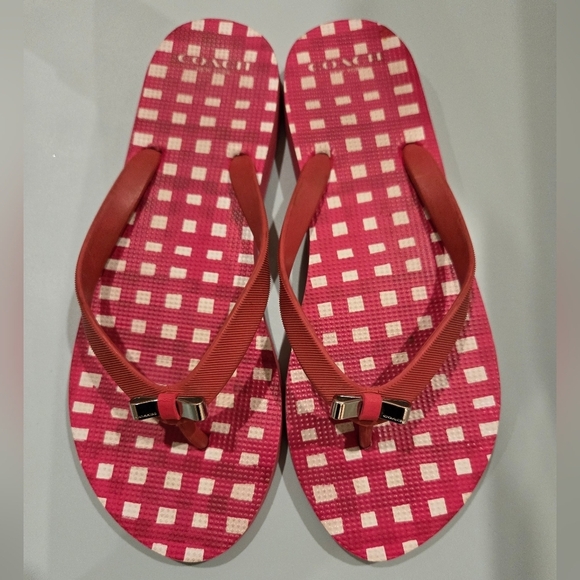 Coach | Shoes | Coach Pink And White Checkered Flip Flops Sz 9us | Poshmark